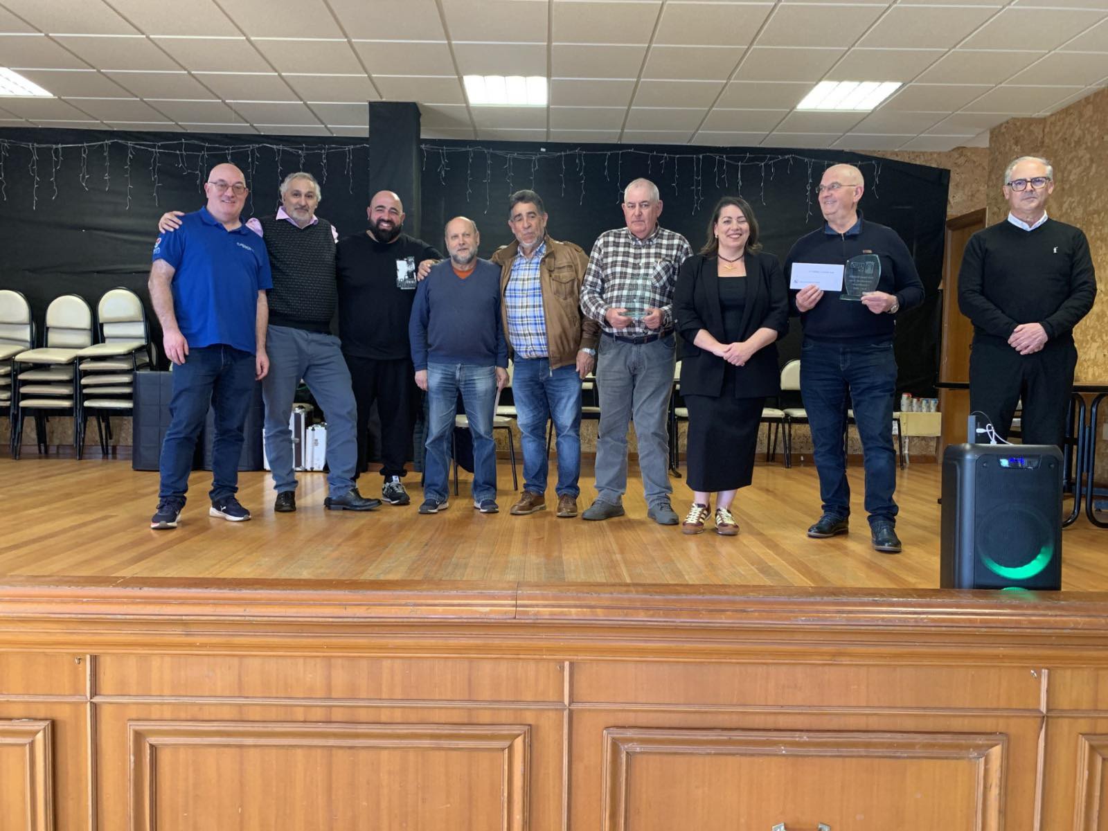 50 participantes sumáronse ao XVII Open Dominó Concello de Ares ...